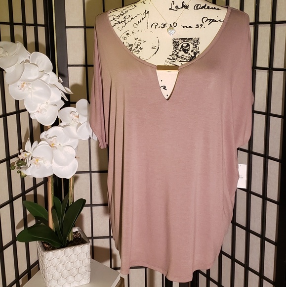 Simply Emma | Tops | New Simply Emma Open Sleeves Top | Poshmark